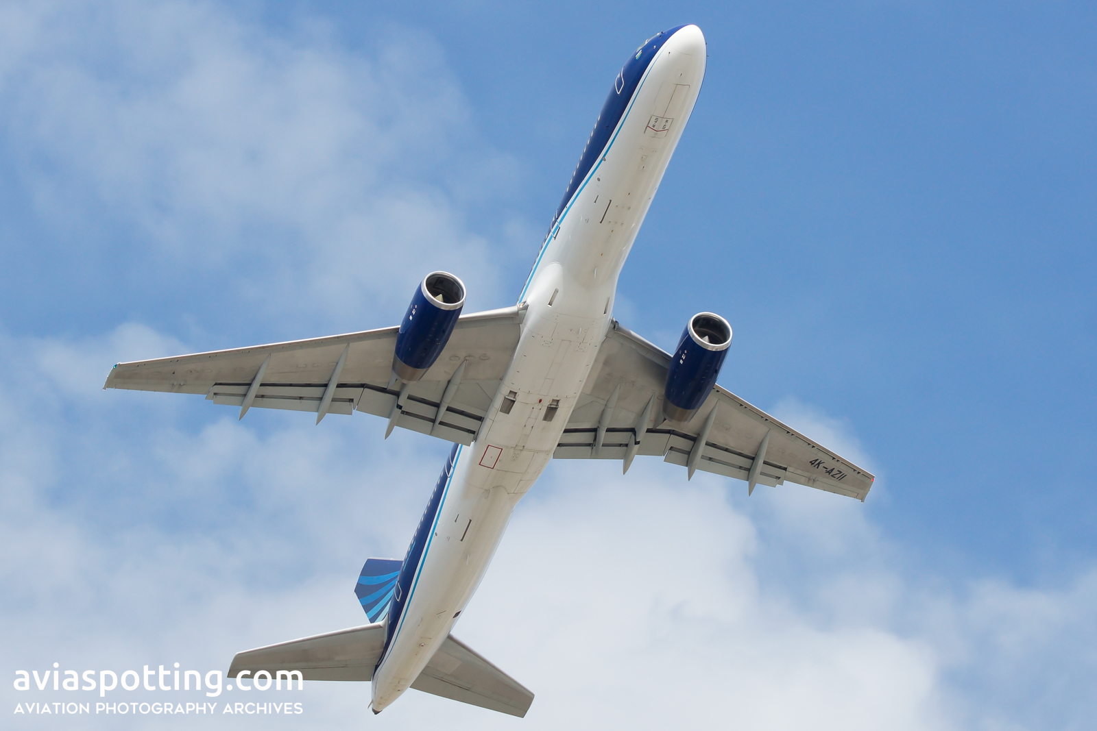 4K-AZII B757-200 Azerbaijan Airlines ISL – aviaspotting.com