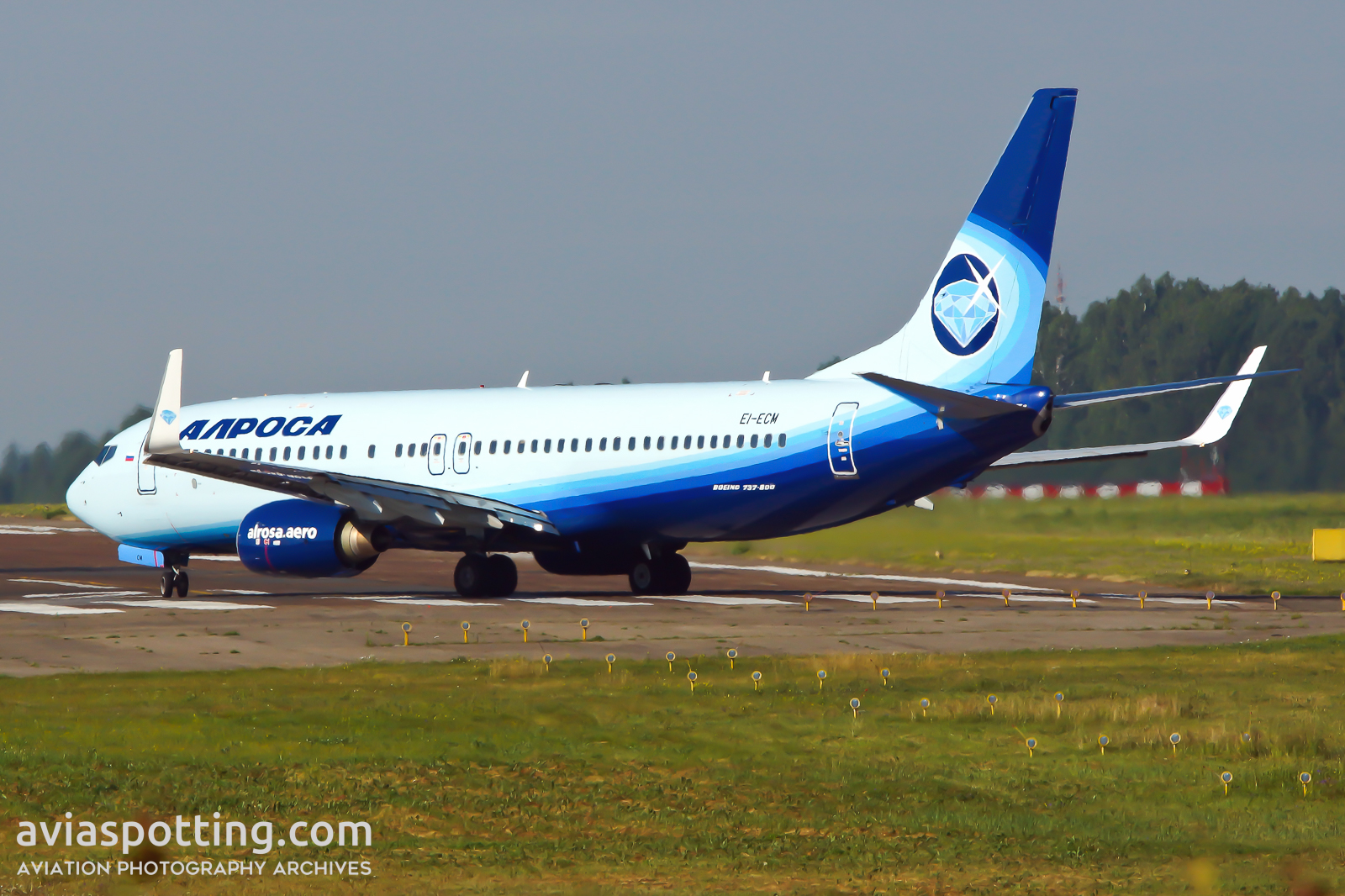 Tomsk Bogashevo Airport (TOF) Spotting Guide – aviaspotting.com