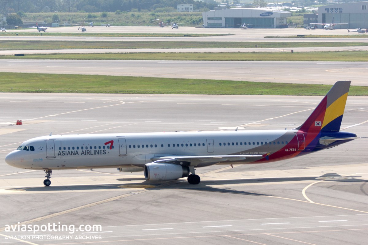 HL7594 A321-100 Asiana Airlines GMP – aviaspotting.com