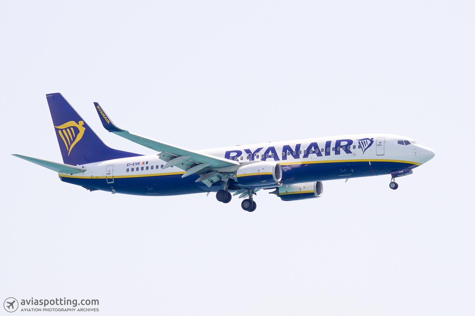 EI-EVR B737-800 Ryanair LCA – aviaspotting.com