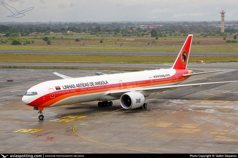 D2-TEJ B777-300ER TAAG Angola Airlines JNB – aviaspotting.com