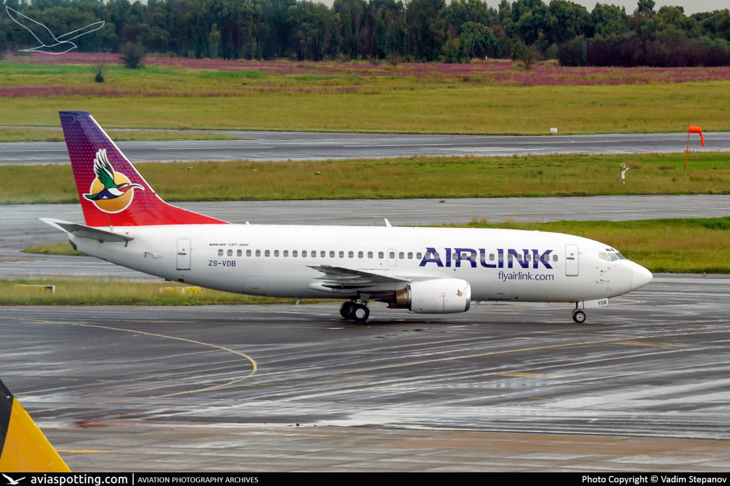 ZS-VDB B737-300 Airlink operated by Star Air Cargo JNB – aviaspotting.com