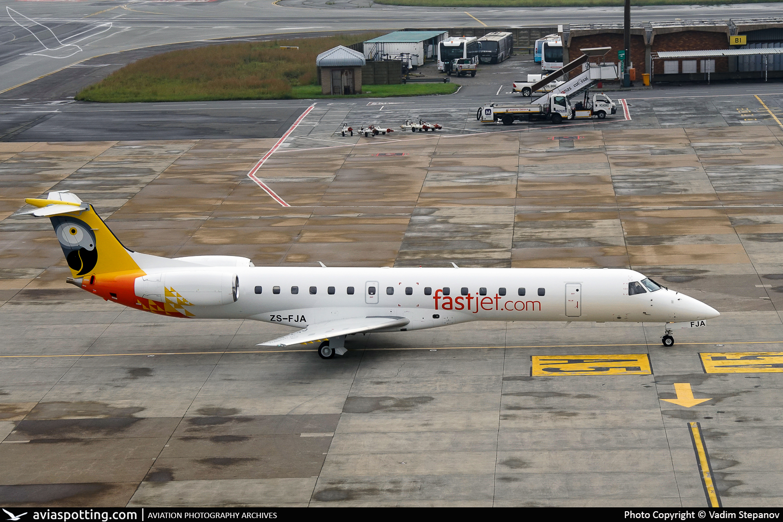 ZS-FJA Embraer 145LR FastJet Zimbabwe JNB – aviaspotting.com