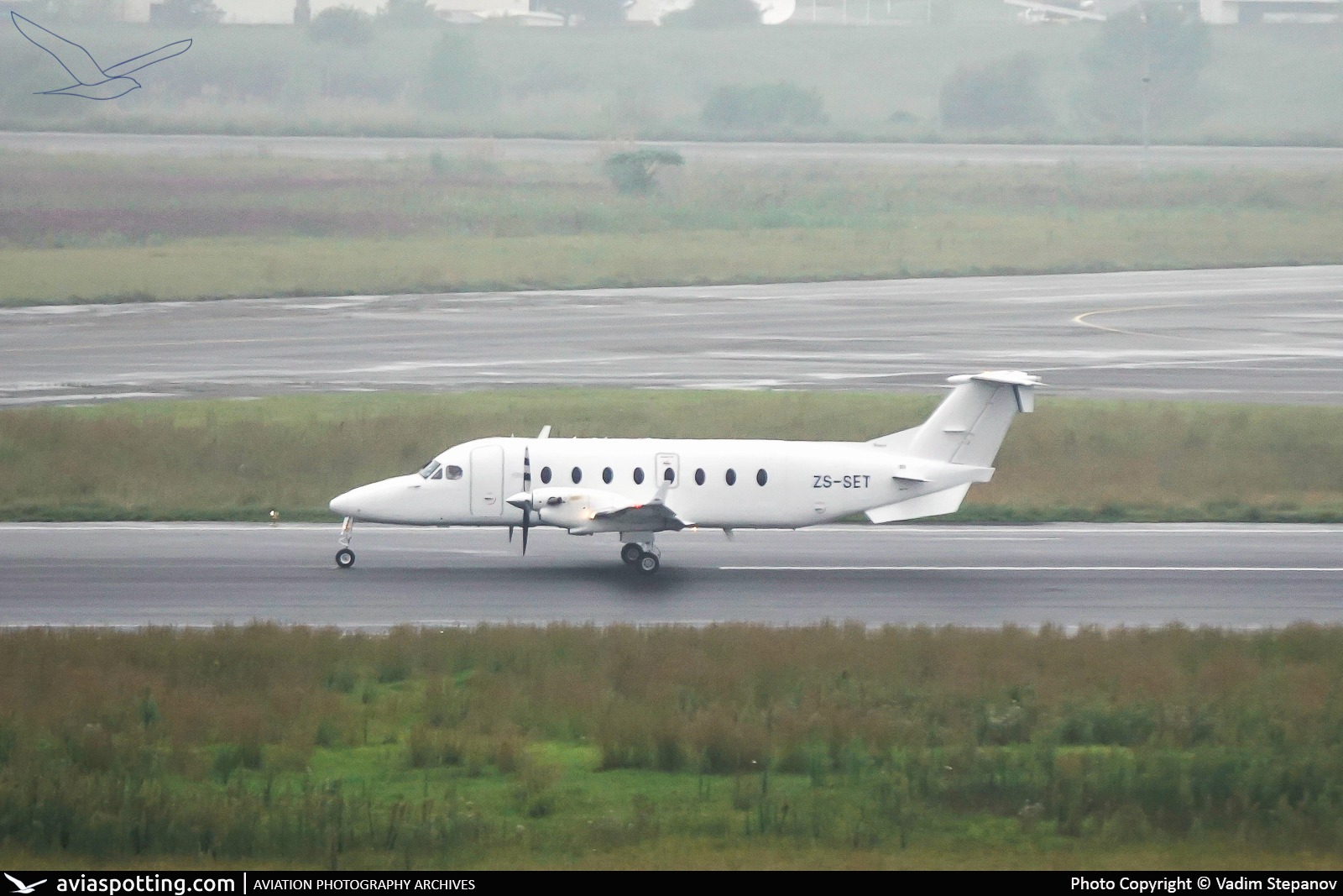 ZS-SET Beechcraft 1900D National Airways Corporation JNB – aviaspotting.com