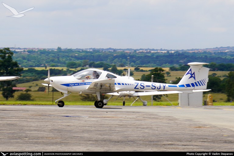 ZS-SJY Diamond DA-20-C1 Eclipse Aeronav Academy HLA – aviaspotting.com