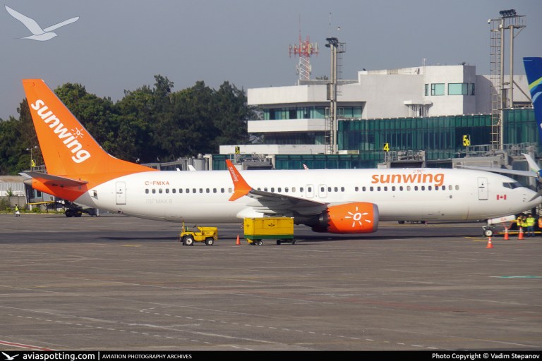 C-FMXA B737-800MAX Sunwing Airlines GUA – aviaspotting.com