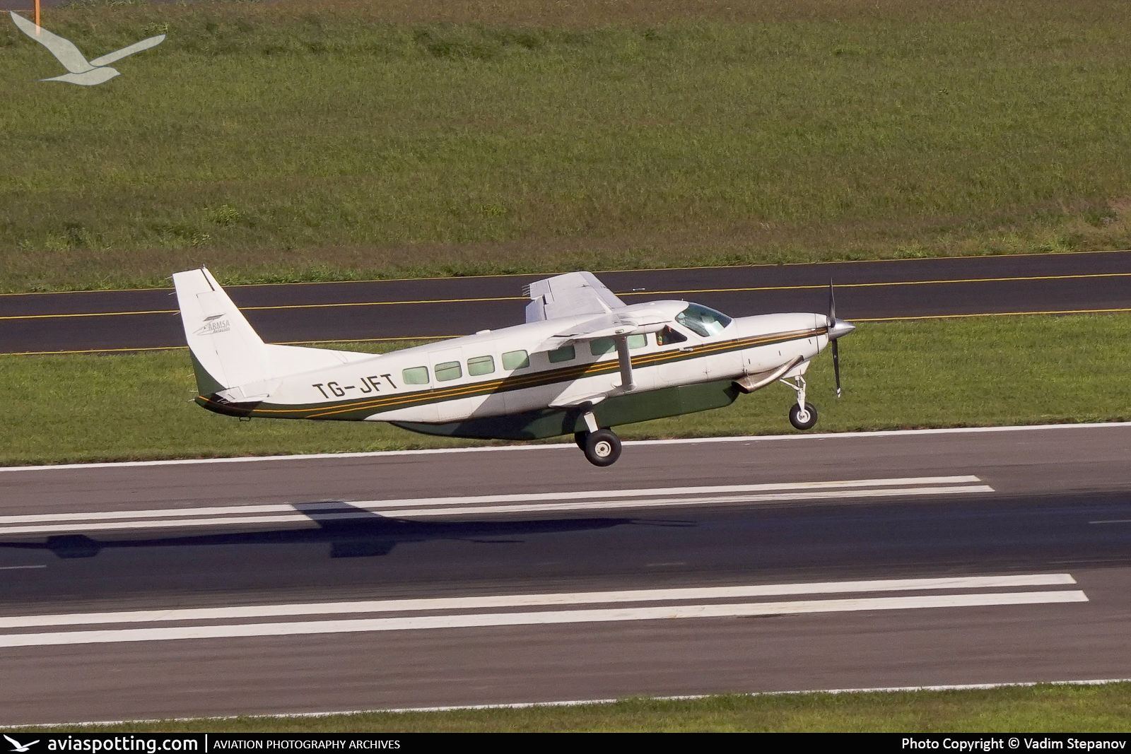 TG-JFT Cessna 208B Grand Caravn Aereo Ruta Maya GUA – aviaspotting.com